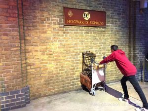 Studio Harry Potter Londres : visite studios de tournage Warner (vidéo ...