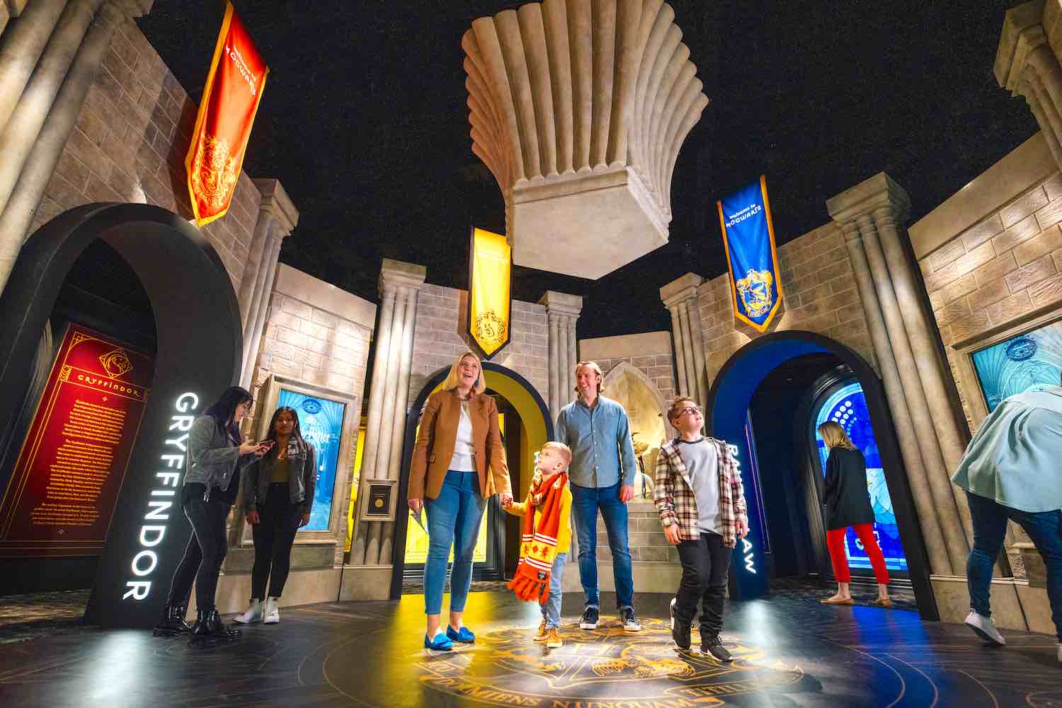 Harry Potter l'Exposition : tout ce qu'il faut savoir sur l'expo évènement