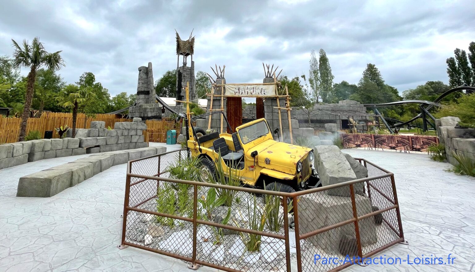 Mahuka : test du nouveau grand-huit de Walibi Rhone-Alpes (photos ...