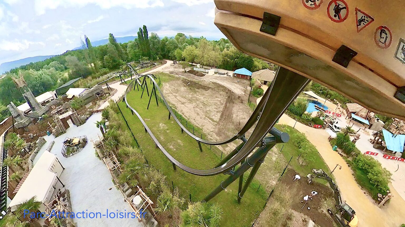 Mahuka : test du nouveau grand-huit de Walibi Rhone-Alpes (photos ...